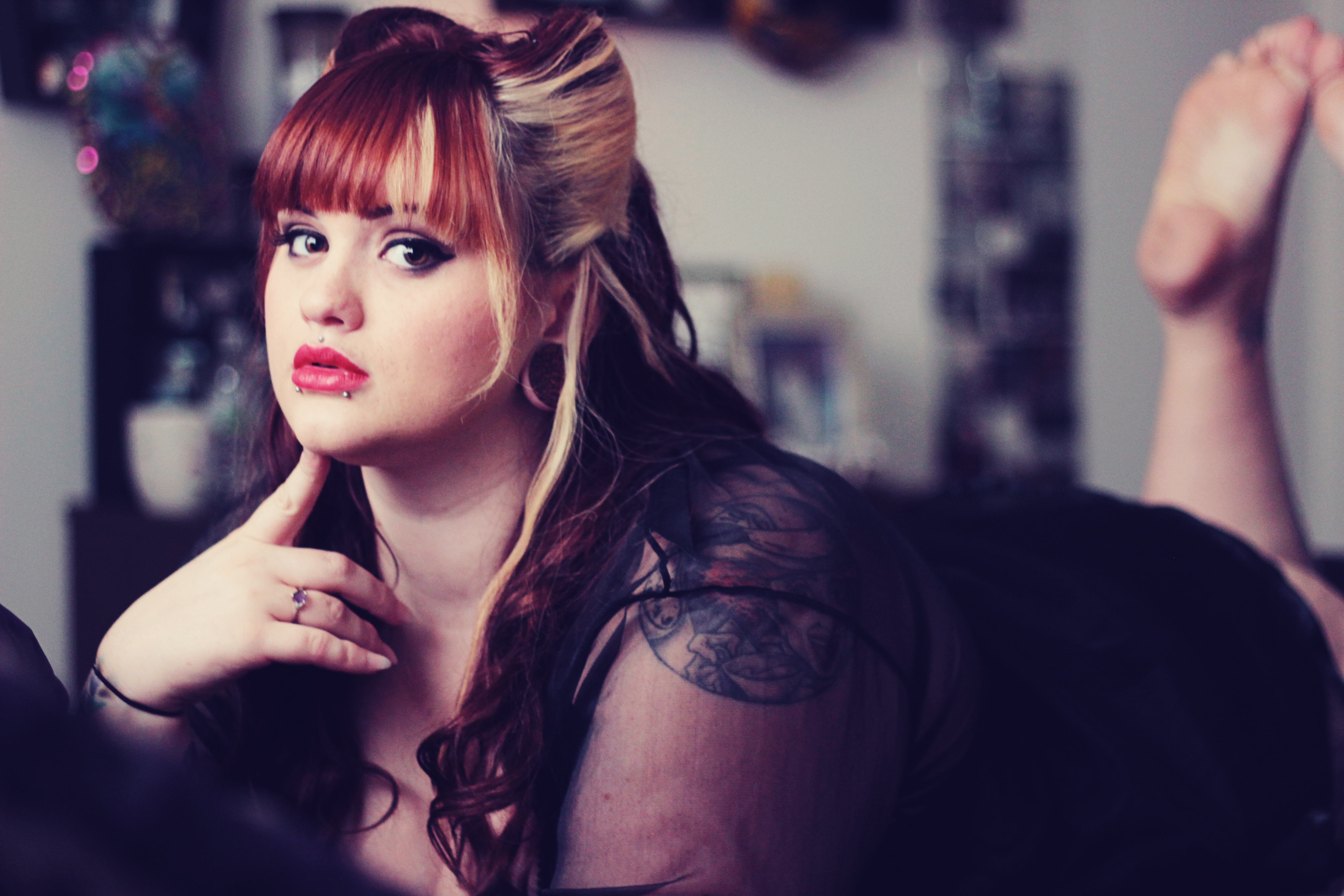 Plus Size Pin Up Models - Serunen