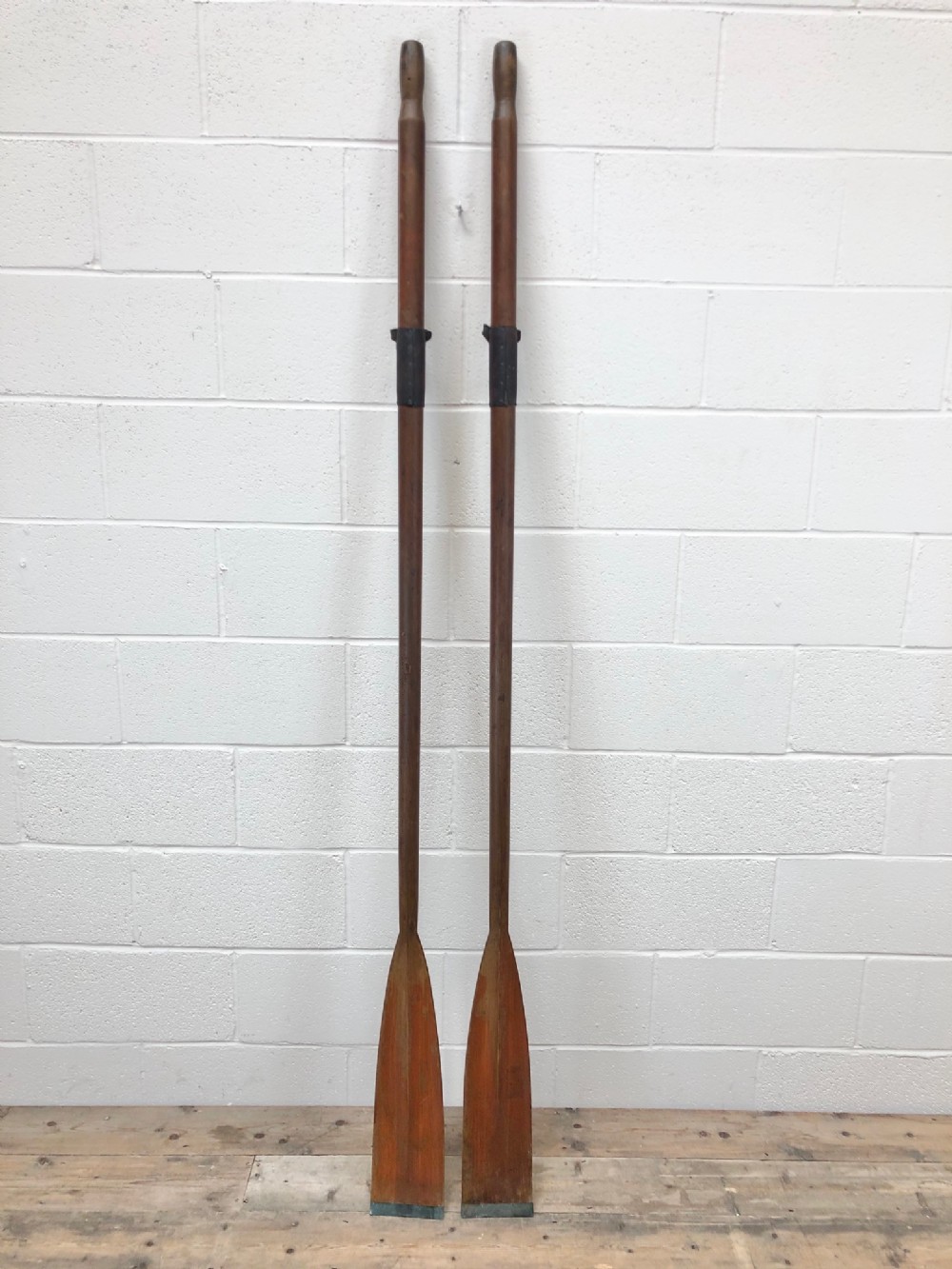 Vintage Wooden Rowing Oars - Serunen